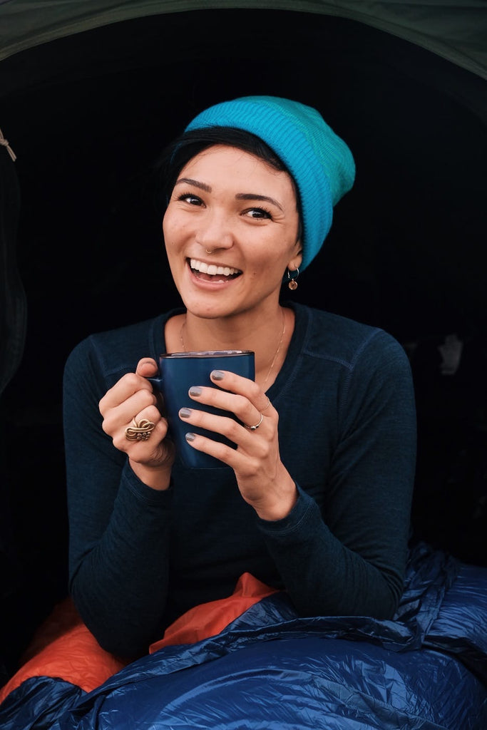 Full-Sleeve vs Sleeveless Thermals: Which One Layers Better for Winter